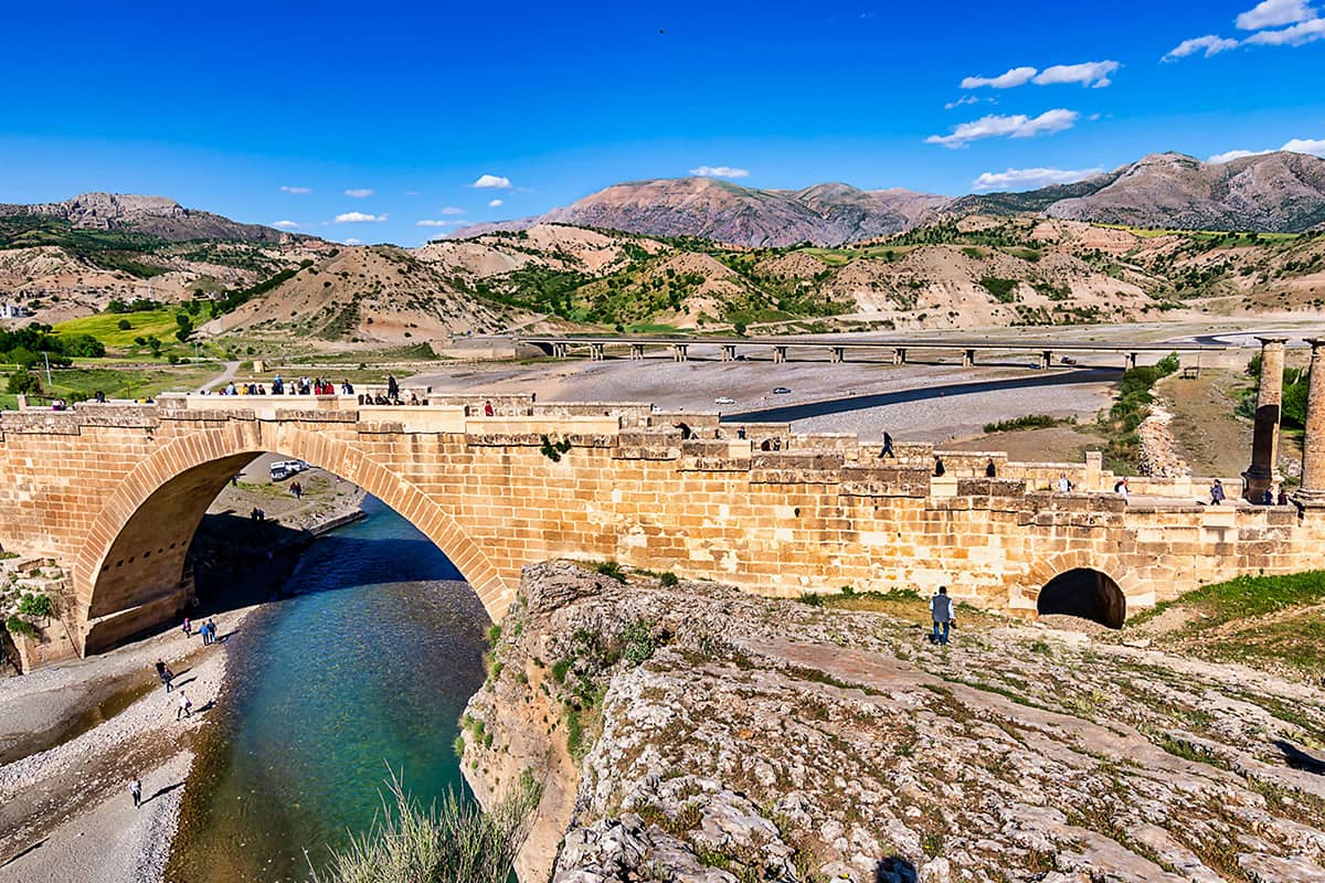 10 Historic Bridges Across Anatolia You Should Cross - Turkey Visa Online